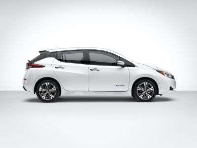 T99J2-1 Genuine Nissan Splash Guards - Rear Set